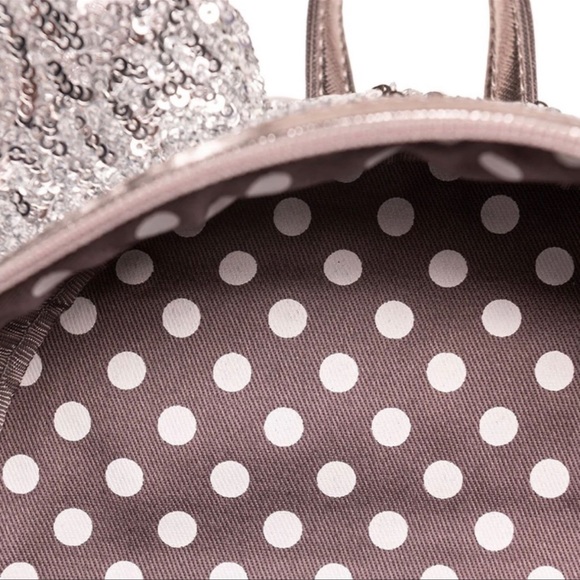 Loungefly | Bags | Loungefly Disney Minnie Mouse Silver Sequin Mini ...